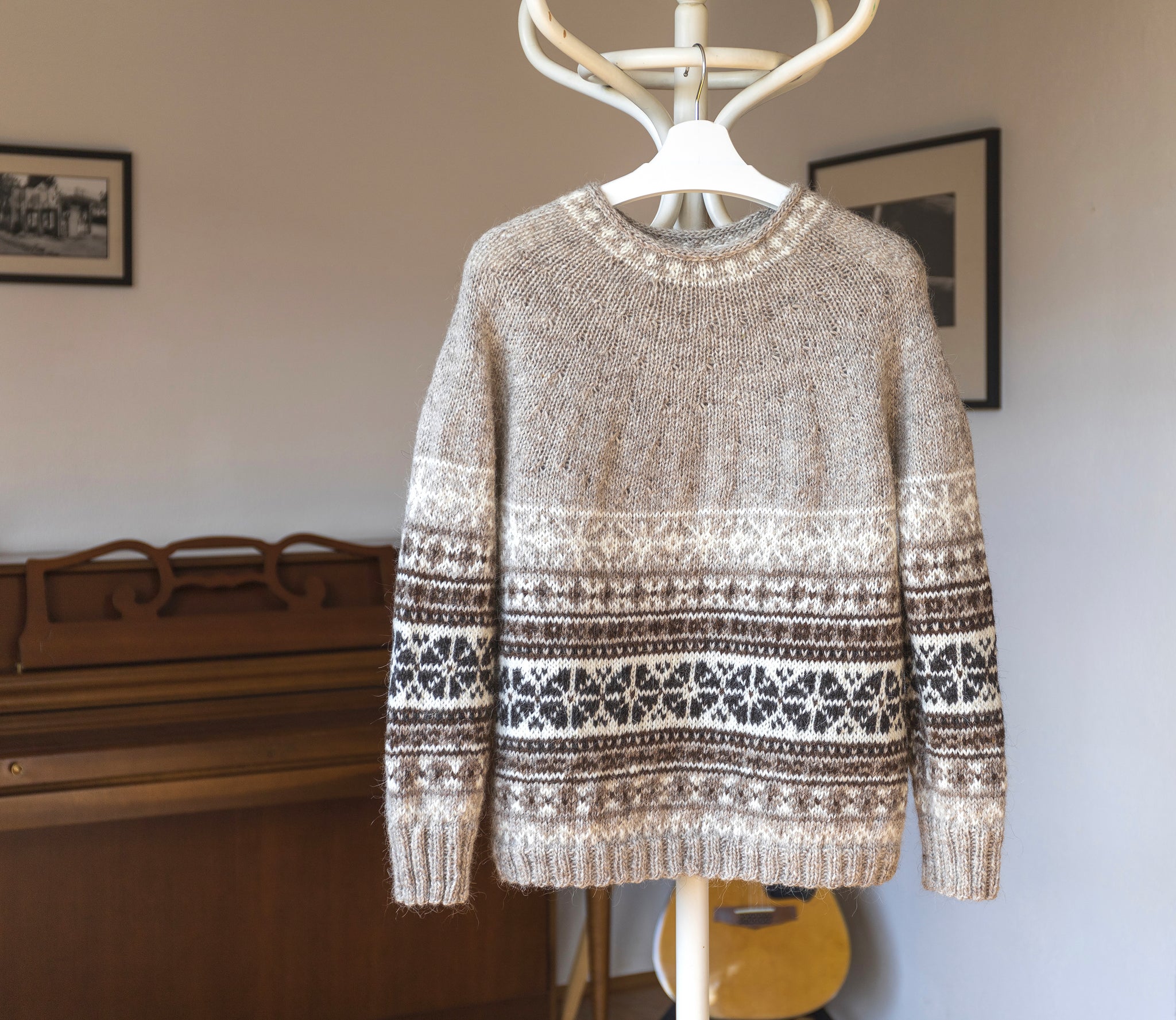 HELGA Icelandic Lopapeysa Sweater Knitting Pattern – Olga Begak Art ...